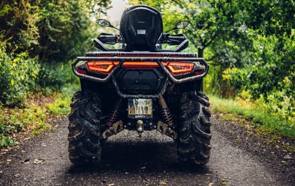 Loncin XWolf 700 MUD Offroad traktorimönkijä vaativaan maastoon